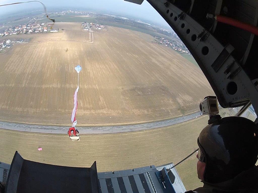 Testing Laboratory of Rescue Equipment and Parachute Technology | VTÚ s.p.